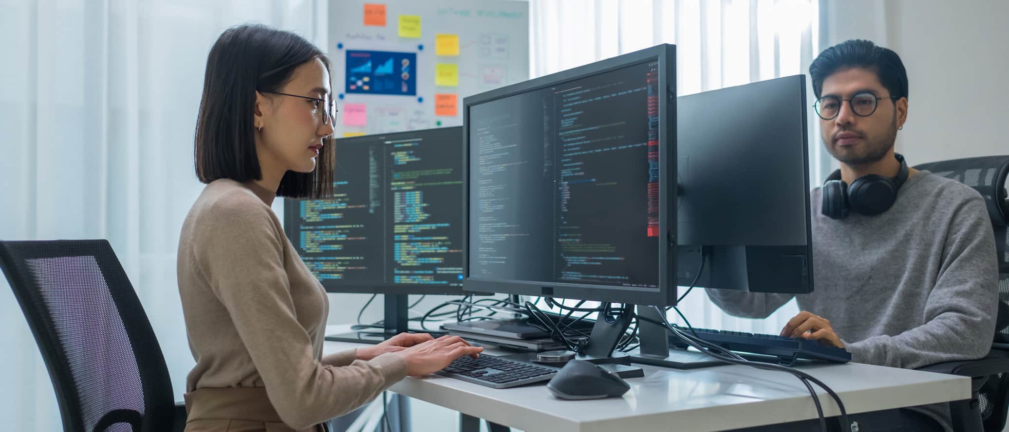 The Ultimate Guide to Outsource Web Development in 2024